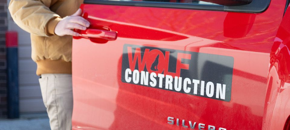 Wolf Construction: Recruitment Campaign